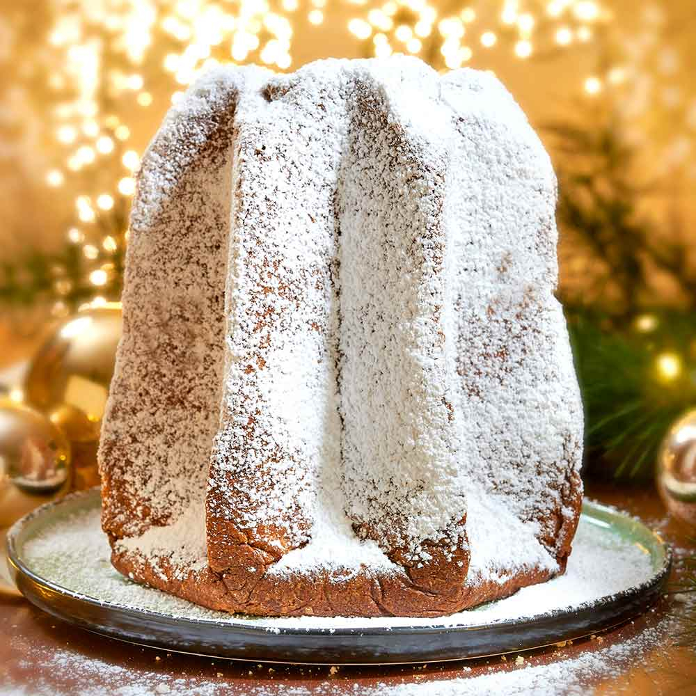 Klassischer Pandoro - im Geschenkkarton